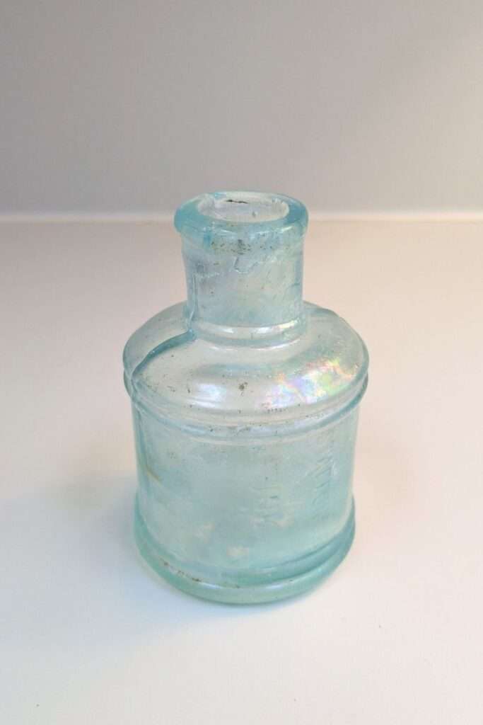 GPL Unearths Antique Bottles from Late 1800s - Goshen Public Library